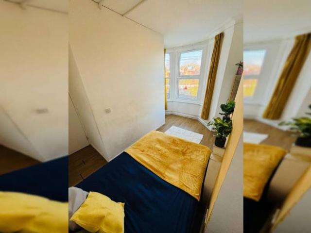 For Rent 7 Bedroom Shared Living/roommate London London DS102055963