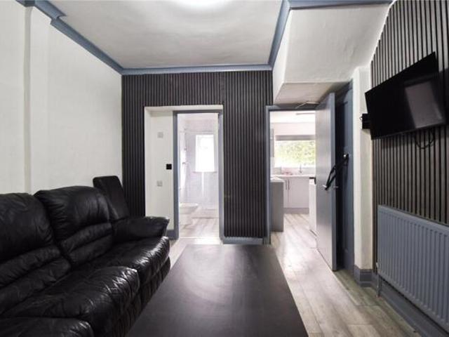 For Rent 8 Bedroom House Bristol Bristol DS101141702