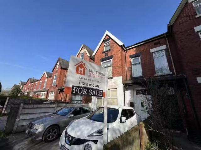 Cozy 1 BA House share for rent in Bradford Avenue, Bolton, BL3