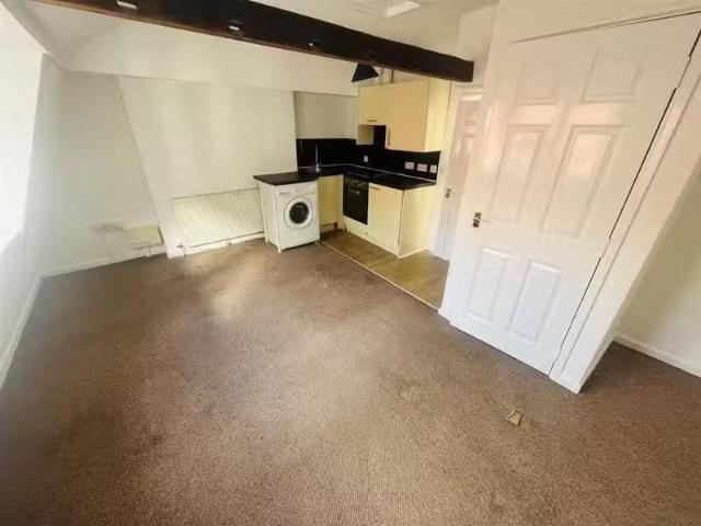 Rental! 1 BA Property for rent in 15 John Street, Bristol, BS1