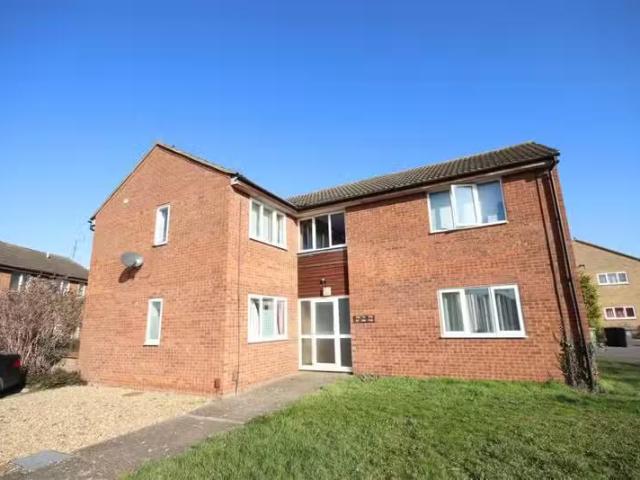 Deal! 1 BA Studio flat for rent in Armitage Way, Cambridge, CB4