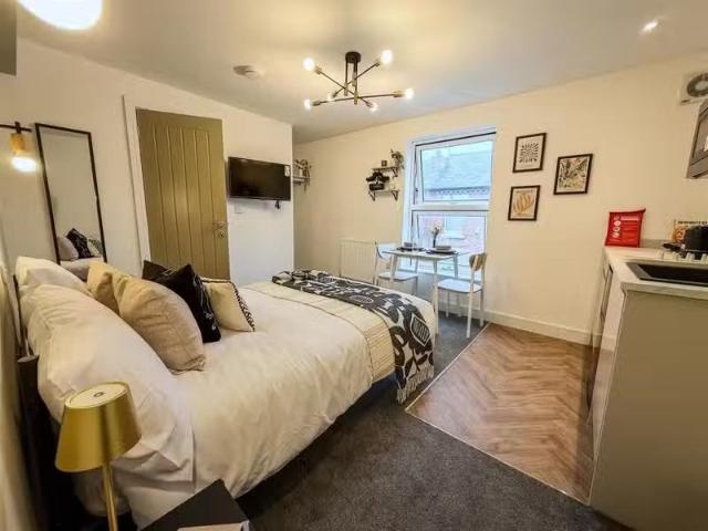 Rental! 1 BA Studio flat for rent in Crosby Street, Derby, DE22