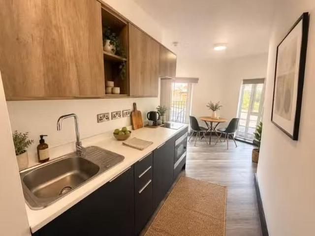 For Rent! 1 BA Studio flat for rent in 134 Uttoxeter Old Road.