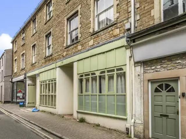 Cozy 1 BA 1 bedroom apartment for rent in Catherine Street, Fr.