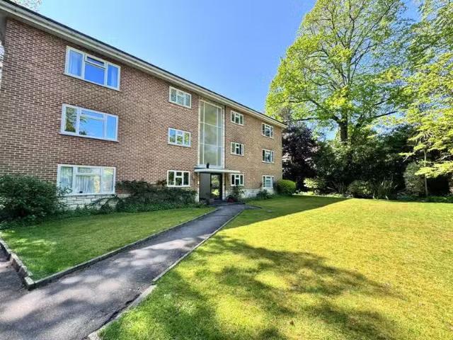 Deal! 1 BA 1 bedroom apartment for rent in Brownlow Court, Wes.