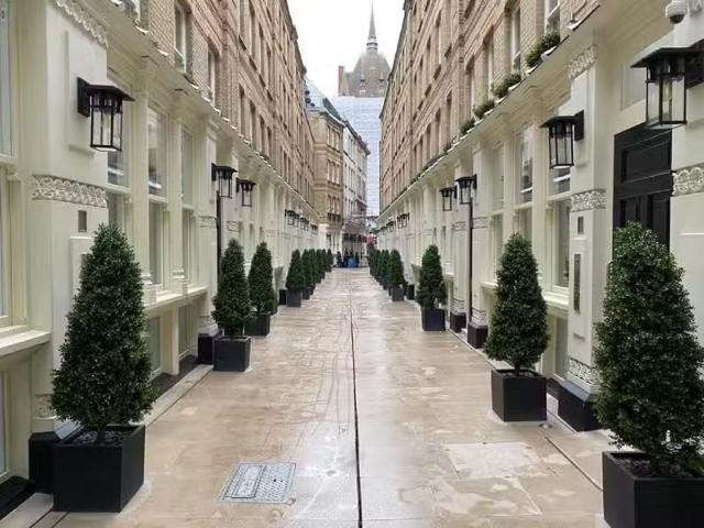 Unique 1 BA 1 bedroom apartment for rent in Dyer's Building, P.