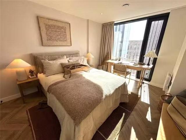 For Rent! 1 BA 1 bedroom apartment for rent in One Eastside, 2.
