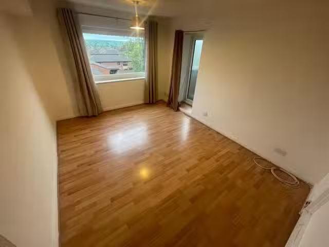 New 1 BA 1 bedroom apartment for rent in Norbury Close, Allest.