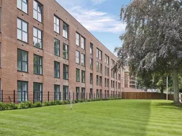 Unique 1 BA 1 bedroom apartment for rent in Sylvester Road, De.