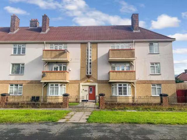 Nice 1 BA 1 bedroom apartment for rent in Princess Drive, Live.