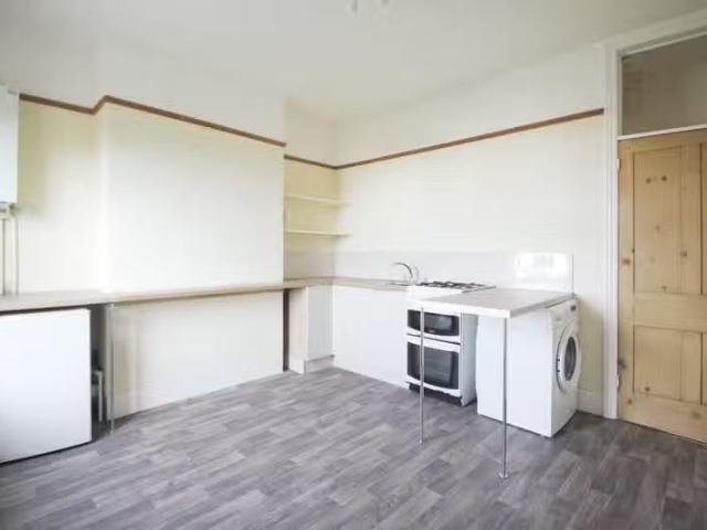 Nice 1 BA 1 bedroom apartment for rent in Tarvin Road, Chester.