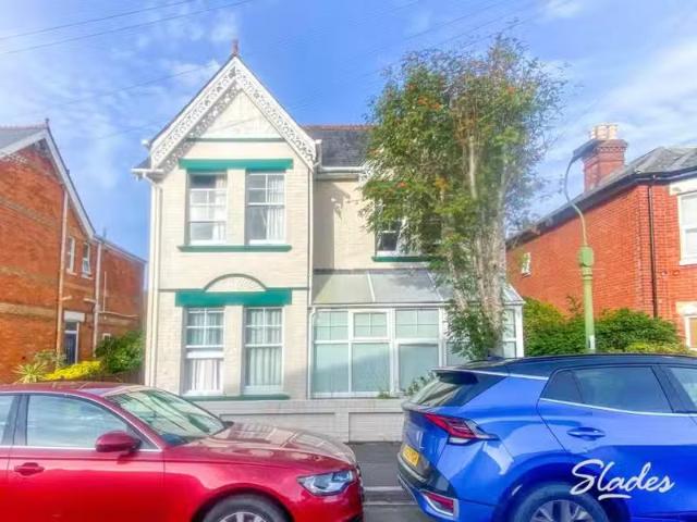 Rental! 1 BA 1 bedroom flat for rent in Morley Road, Pokesdown.