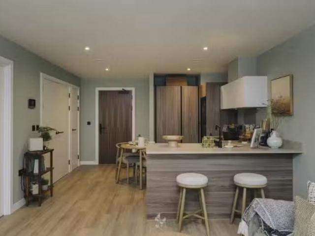 Cozy 1 BA 1 bedroom flat for rent in One Eastside, 2 Jennens R.