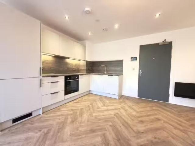 Rental! 1 BA 1 bedroom flat for rent in Ariel House, Coventry.