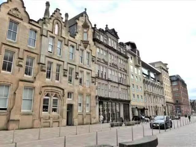 Cozy 1 BA 1 bedroom flat for rent in Brunswick Street, Glasgow.