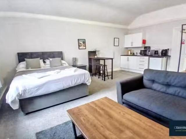 Cozy 1 BA 1 bedroom flat for rent in Cambrian View, Chester, CH1