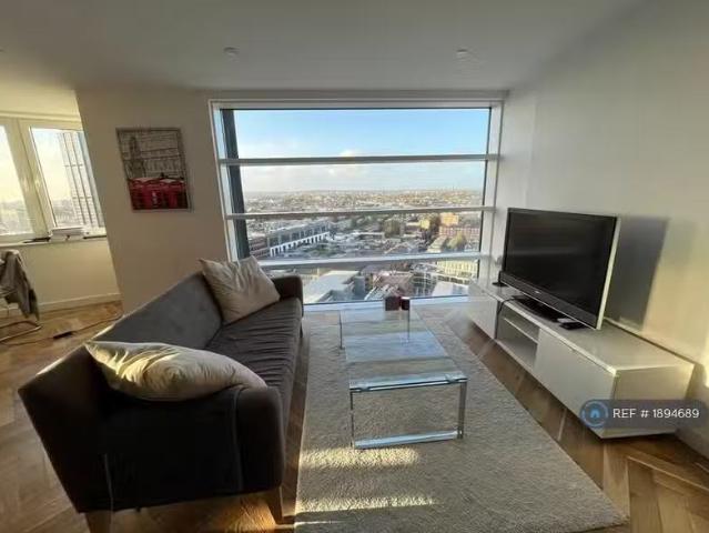 For Rent! 1 BA 1 bedroom flat for rent in Eagle Point, London.