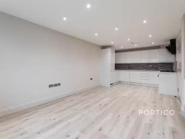 New 1 BA 1 bedroom flat for rent in George Lane, London, E18