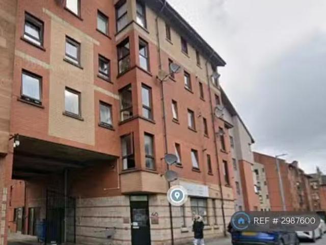 Deal! 1 BA 1 bedroom flat for rent in Helenvale Street, Glasgo.