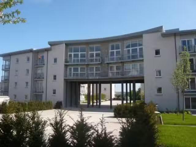 Cheap 1 BA 1 bedroom flat for rent in Rubislaw Square, Aberdee.