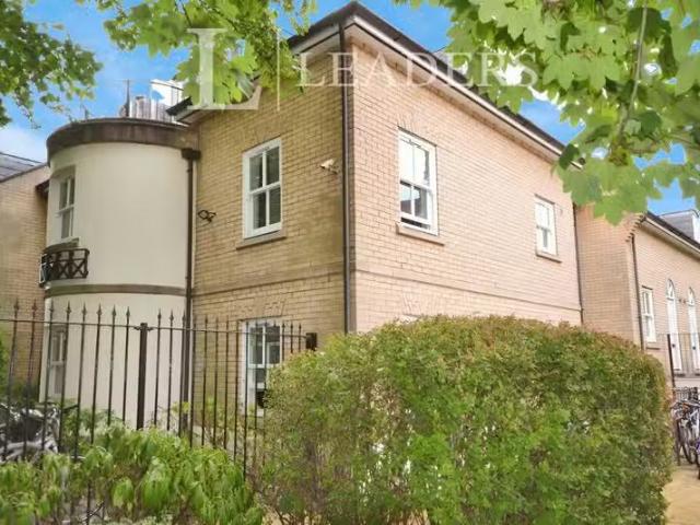 Charming 1 BA 1 bedroom flat for rent in St. Pauls Walk, Cambr.