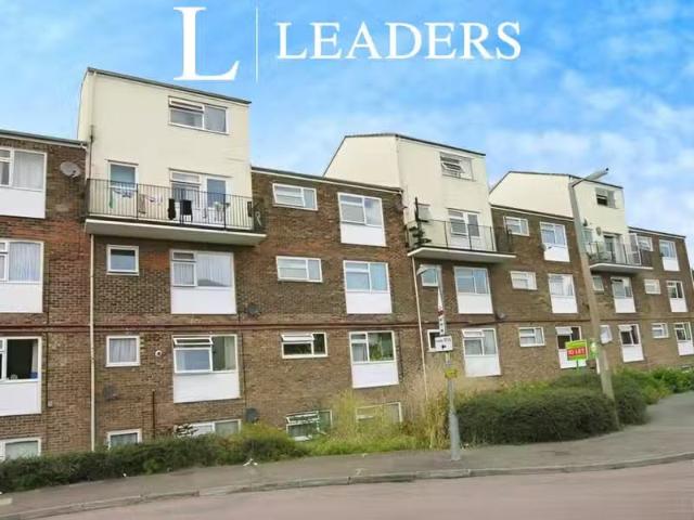 New 1 BA 1 bedroom flat for rent in The Conyers, Rivermill, Ha.