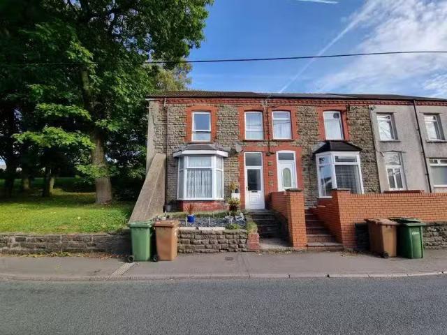 Rental! 1 BA 1 bedroom flat for rent in Thomas Street, Abertri.