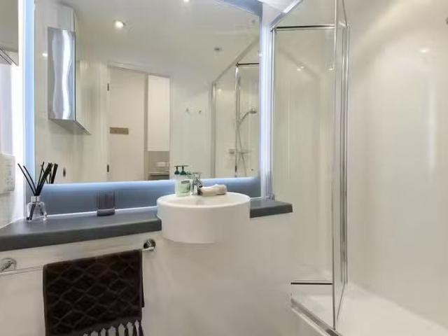 For Rent! 1 BA 1 bedroom flat share for rent in Glasgow Stude.