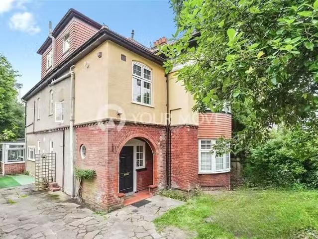 Cheap 1 BA 1 bedroom Flat to rent, Egmont Road, Sutton, SM2 £.