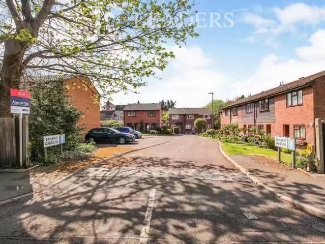 Unique 1 BA 1 bedroom house for rent in Banavie Gardens, Becke.