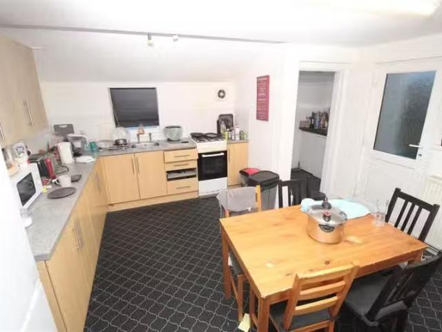 Rental! 1 BA 1 bedroom house share for rent in Llantwit Road.
