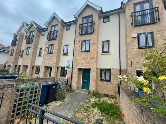 Unique 1 BA 1 bedroom house share for rent in Room 4, Circus D.