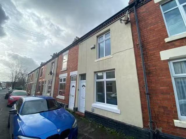 Deal! 1 BA 2 bedroom terraced house for rent in Bright St, Cre.