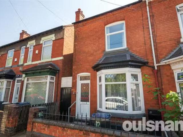 New 1 BA 2 bedroom terraced house for rent in Drayton Road, Bi.