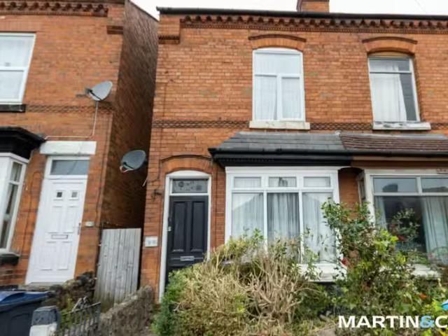 Cheap 1 BA 2 bedroom terraced house for rent in Maas Road, Nor.
