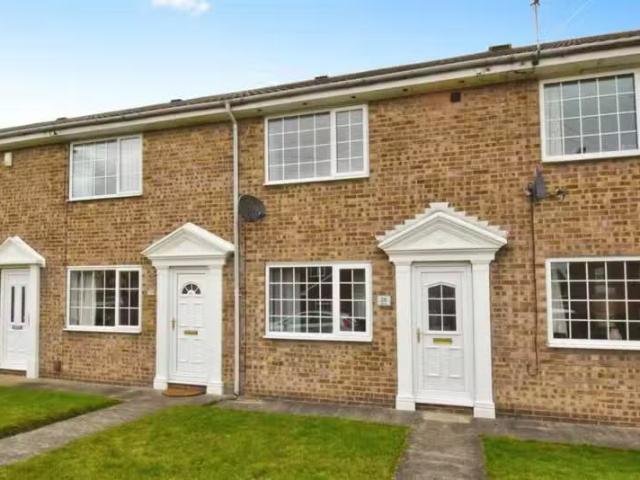 For Rent! 1 BA 2 bedroom town house for rent in Oakway, Birken.