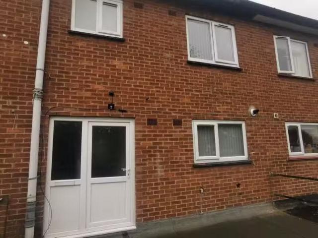 Nice 1 BA 2 bedroom apartment for rent in Coventry Road, B26
