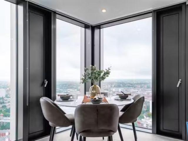 For Rent! 1 BA 2 bedroom apartment for rent in Broad Street, B.