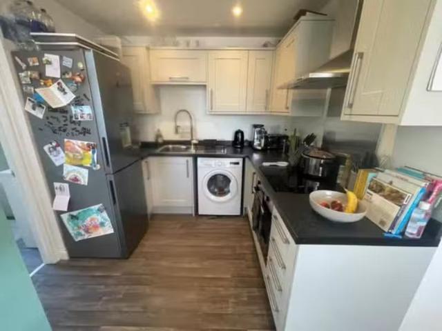 Nice 1 BA 2 bedroom apartment for rent in Filton Grove, Bristo.