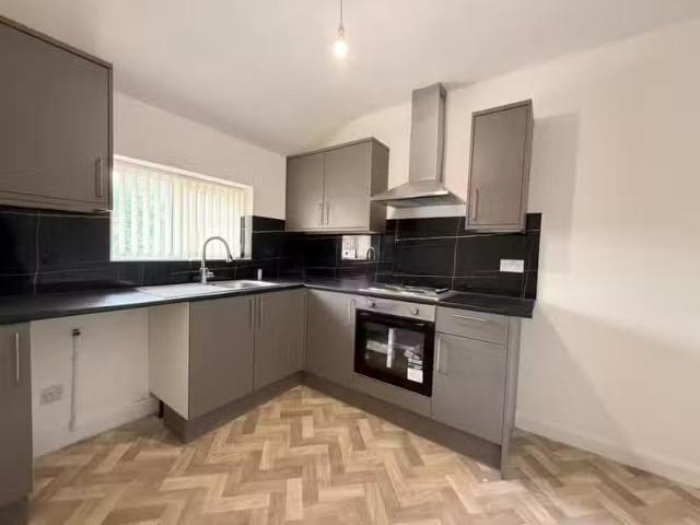 For Rent! 1 BA 2 bedroom apartment for rent in Halesowen Road.