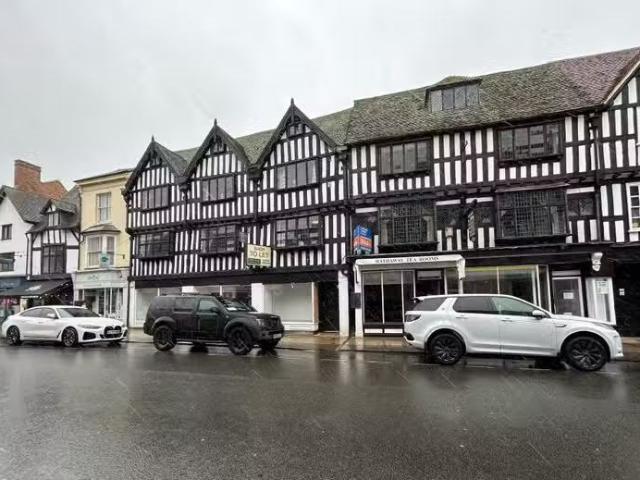 For Rent! 1 BA 2 bedroom apartment for rent in High Street, St.