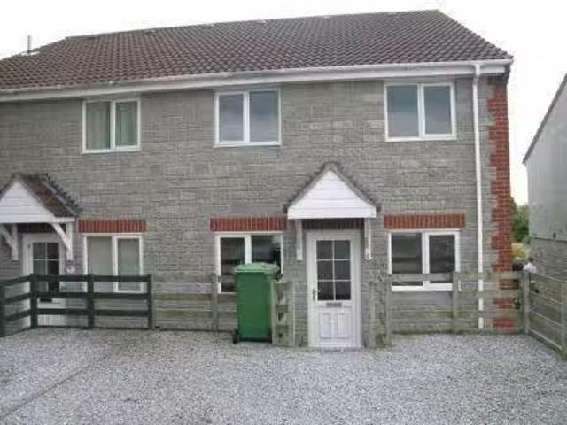 New 1 BA 2 bedroom detached house for rent in Hill View Court.