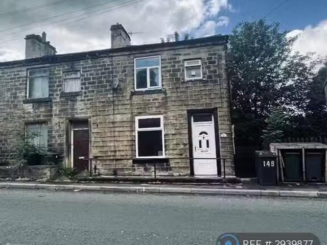 For Rent! 1 BA 2 bedroom end of terrace house for rent in Hali.
