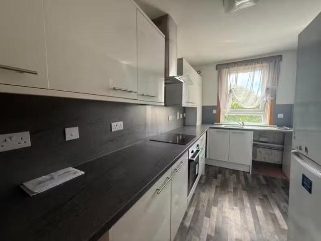 Rental! 1 BA 2 bedroom flat for rent in Gardner Street, Coldsi.