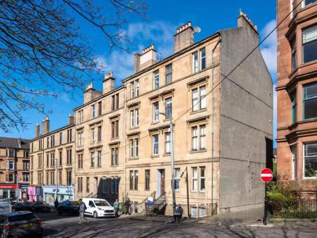 Unique 1 BA 2 bedroom flat for rent in Great George Street, Gl.