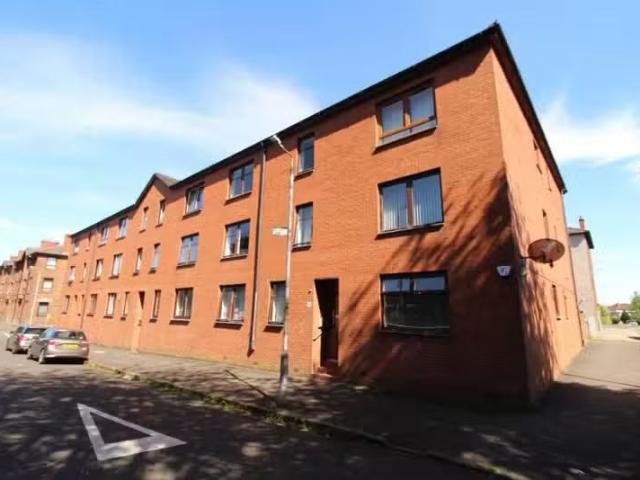 Charming 1 BA 2 bedroom flat for rent in Grierson Street, Glas.