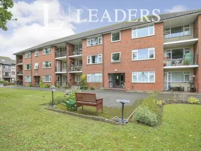 For Rent! 1 BA 2 bedroom flat for rent in Spencer Court, Spenc.