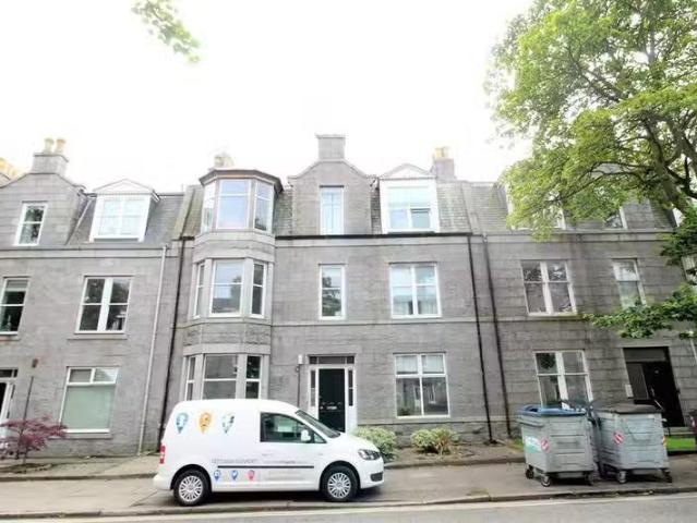 Deal! 1 BA 2 bedroom flat for rent in Union Grove, Ground Righ.