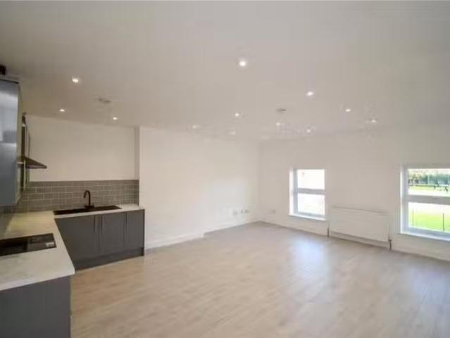 Charming 1 BA 2 bedroom flat for rent in Wallasey Village, Wal.