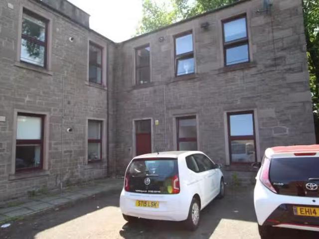 New 1 BA 2 bedroom flat for rent in William Street, Dundee, DD1